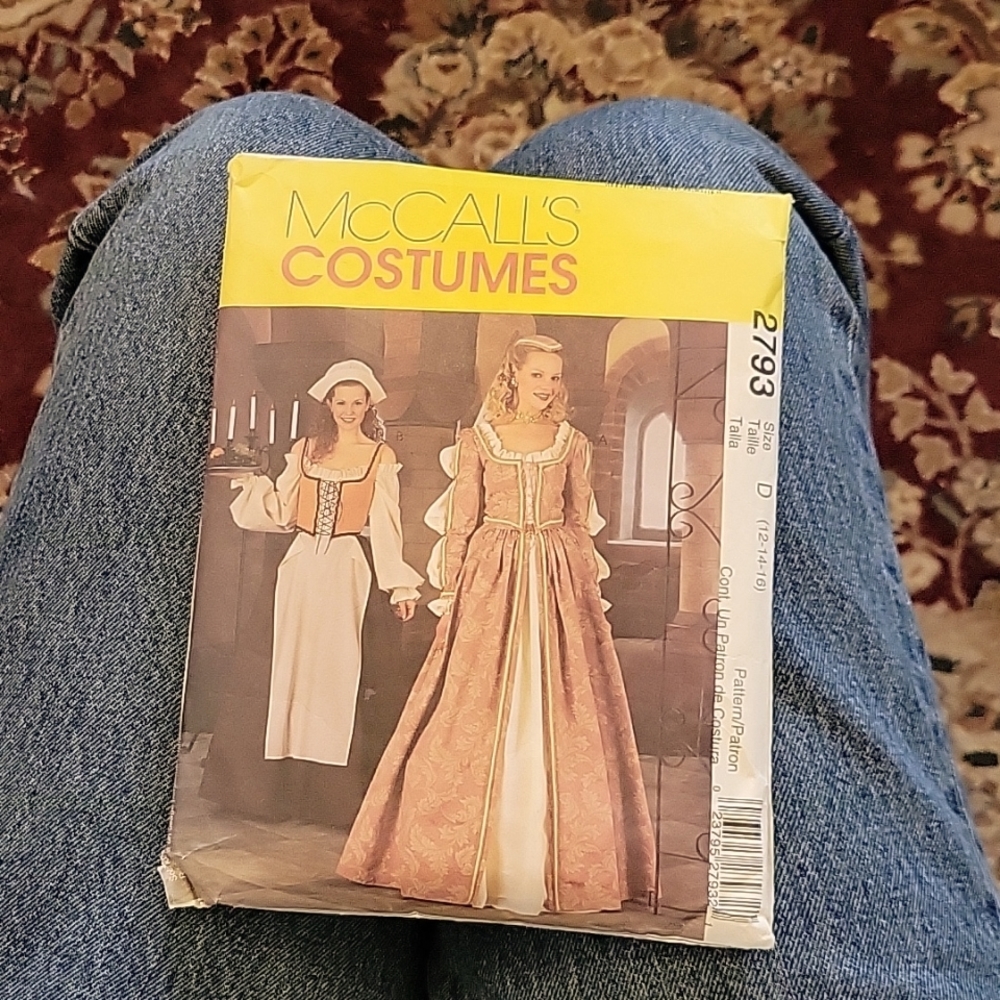 Vintage Mccall's Elizabethan Costume Pattern - Gem